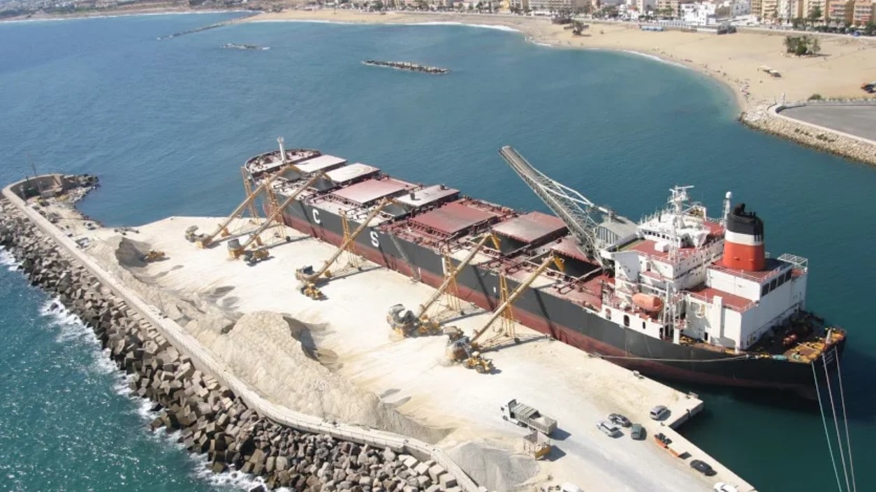 The Port of Garrucha exports twice as much as those of Almería and ...