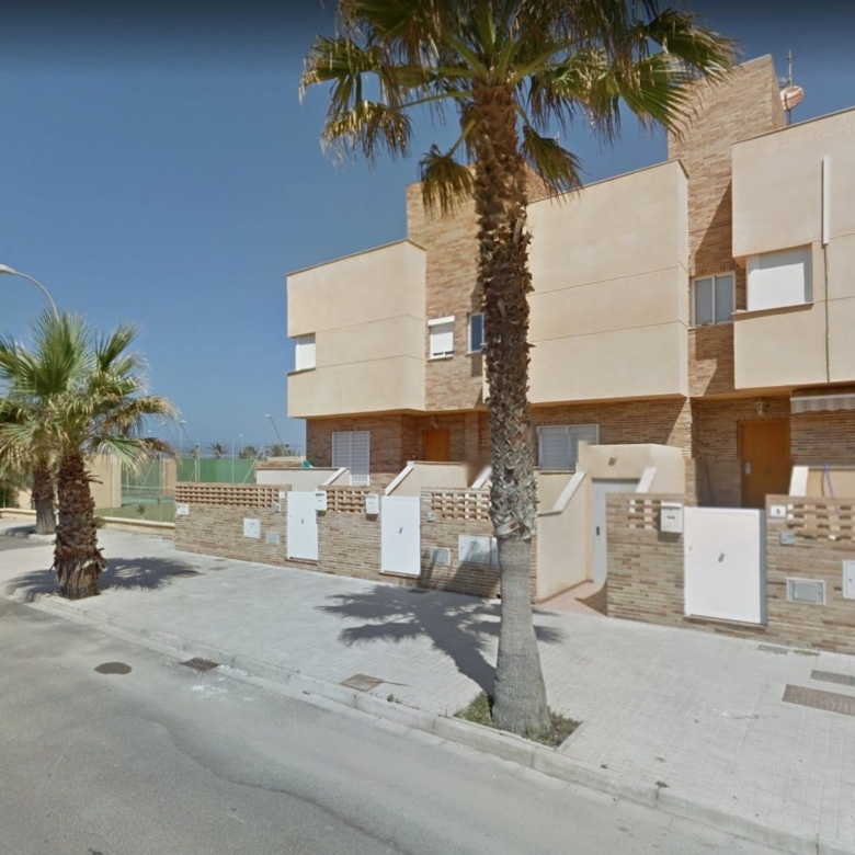 Real Bargain New Beach Villa for sale - Spanish Property Expert